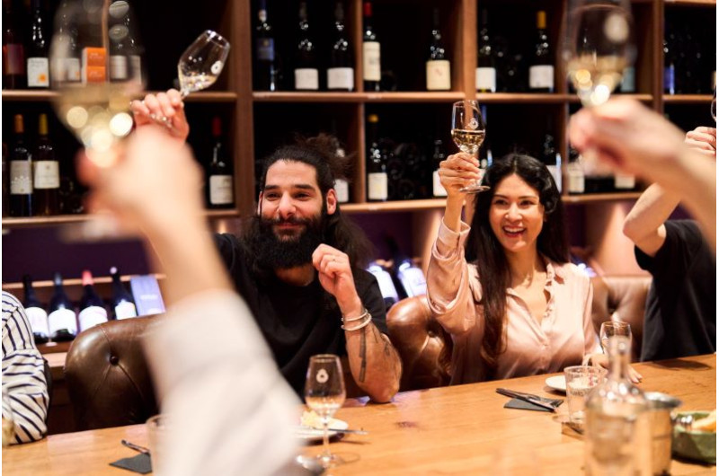 Cheese tasting at Ô Chateau | With the Paris City Pass